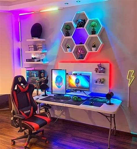 Pin On El Chidori In 2020 Gaming Room Setup Bedroom Setup Gamer Room