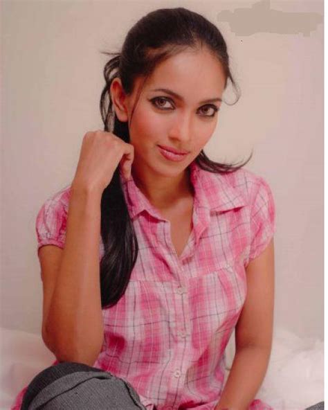 Sri Lankan Hot Actress Photos Nirosha Perera Hot Sexy Sri Lankan Hot Actress Photos Biography