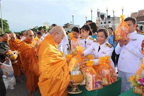 สำนักงานทางหลวงชนบทที่ ๕ นครราชสีมา ร่วมพิธีเจริญพระพุทธมนต์และทำบุญ