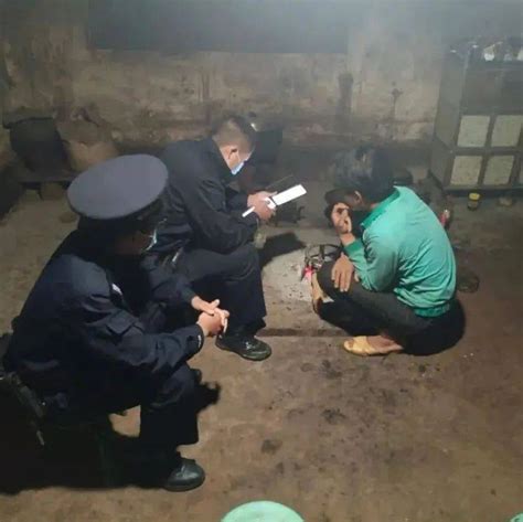 熊孩子沉迷游戏 充值上千元打手游 王某 丽江 家长