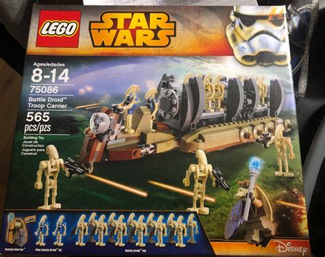 NIP LEGO Star Wars Battle Droid Troop Carrier 75086