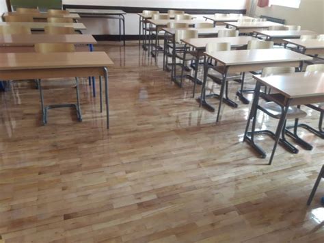 Pogledajte Koliko Se Učenika Upisalo U Prve Razrede Osnovnih škola U Ogulinu Ogulineu