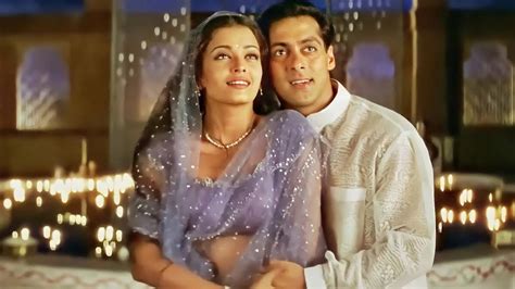 Karwa Chauth 2023 बॉलीवुड के इन 10 गानों से करवाचौथ को बनाएं खास