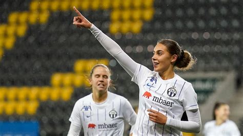 Fussball Fc Zürich Frauen Stehen In Der Gruppenphase Der Champions League