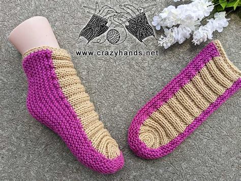 Free Knit Flat Two Color Slippers Pattern · Crazy Hands