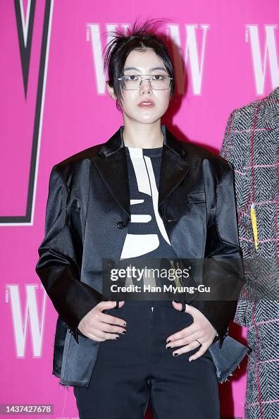 Hwang So Yoon Of Se So Neon Poses For Photographs At The W Magazine News Photo Getty Images