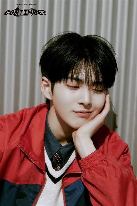 아이돌 이슈 루네이트 데뷔 앨범 Continue 타쿠마 And 준우 컨포  여름 청량 컨셉이