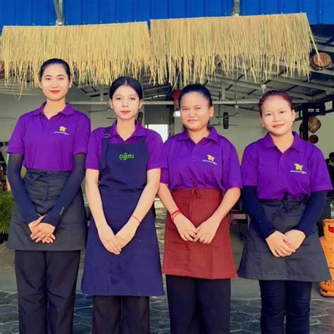 ហាងបាយ ពុទ្ធិកា និង ឡ កាហ្វេ Phnom Penh