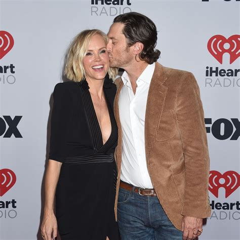 Goldie Hawns Son Oliver Hudson Supported By Fans As He Shares Personal