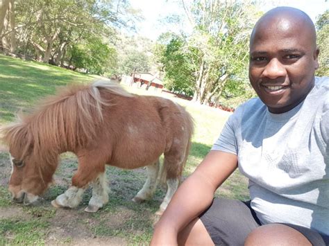 Пин от пользователя Dj Kyos на доске Mzansi South African Celebritites
