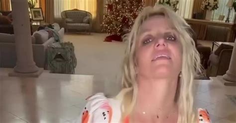 Britney Spears Says She Has Hand Up Her A After Breaking Internet With Naked Snap Daily Star