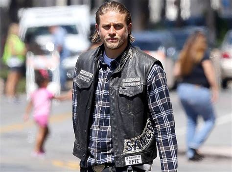 Photos From Charlie Hunnam S Hottest Pics Artofit
