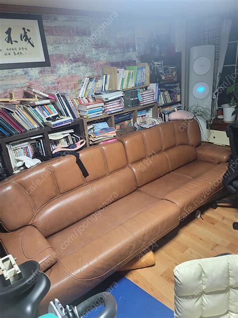 다우닝 가죽 소파 팝니다 거실가구 중고나라