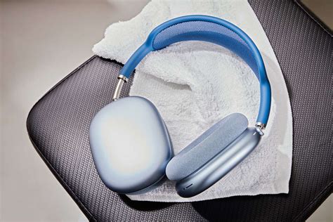 Noise Canceling Headphones What They Are And How They Work