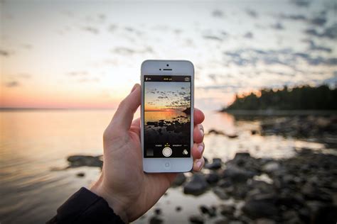 How To Attach A Photo To An Email On The IPhone Or IPad