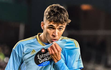 Notizie Calcio Napoli Marca Anche Il Napoli Sul Gioiellino Del
