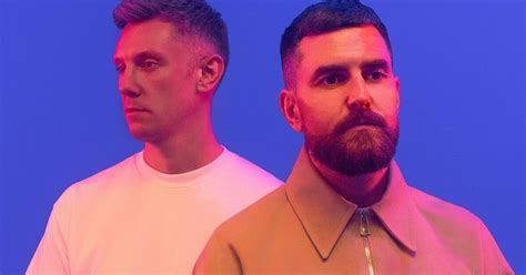 Iflyer 北アイルランドのデュオbicep バイセップ メンバーのマット・マクブライヤー、レアな脳腫瘍 頭蓋咽頭腫 除去手術を受けたことを公表、回復まではアンディ・ファガーソンに