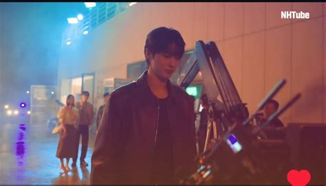 Byeon Woo Seok Community Post 진챠 벼누서기의 무한매력💙 나 이런 상사 아니 동료 있으면 인생 갈아넣어 열일 가능🫠 난 분명 캡쳐준비하고 있었는데