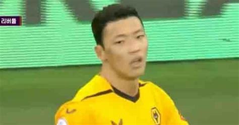 부상을 직감하고 속상해하며 황희찬이 보인 행동 야동말고 축동