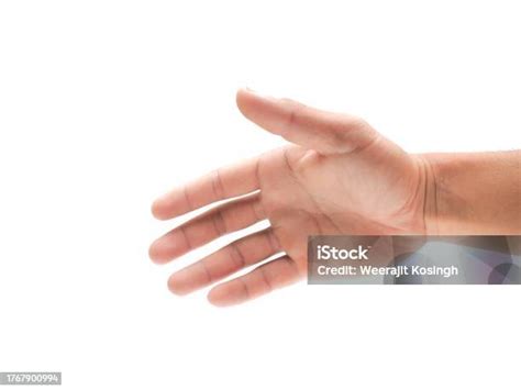 남성의 손은 악수를 하거나 흰색 배경 비즈니스 개념에 무언가를 잡기 위해 앞으로 뻗어 있습니다 개념에 대한 스톡 사진 및 기타 이미지 Istock