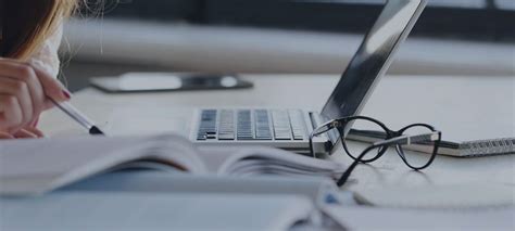 نحوه نوشتن گزارش کار پایان‌ نامه مراحل نوشتن گزارش کار ایران سرچ