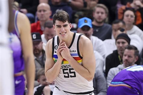 Un Nouveau Two Way Contract Pour Luka Garza Aux Wolves