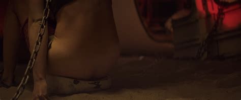 nude video celebs suki waterhouse sexy the bad batch 2016