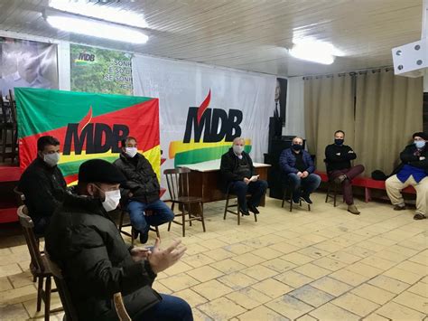 Mdb Reúne Pré Candidatos Para Alinhar Ações Portal Da Folha