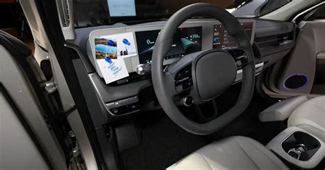 북미 전기차 급한 불 못 끈다보조금 리스크 여전 Sbs Biz