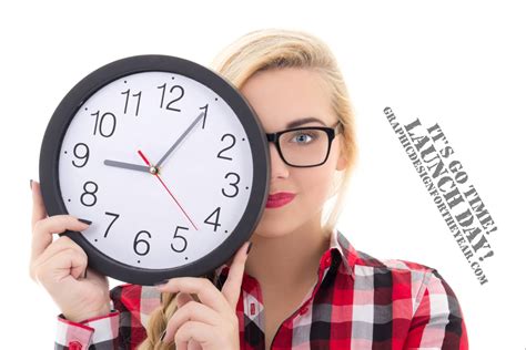 Девушка и часы - 59 фото