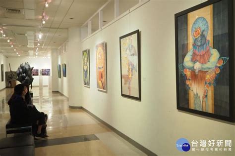 展現4年學習成果 長榮大學美術系畢展於高雄文化中心展出 台灣好新聞 Line Today