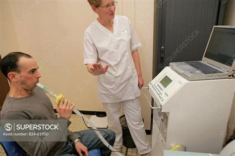 Photo Essay At Caen Hospital In France Pulmonary Function Testing Monitoring Of Exhaled