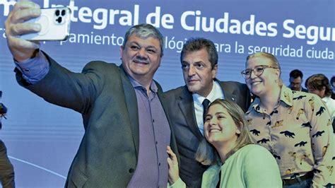 Sergio Massa Busca Transformar La Elección En Un Plebiscito Milei Sí O