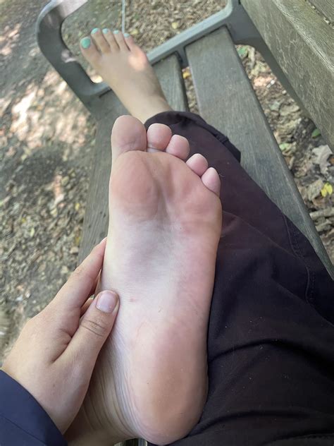 What Do You Find Attractive About My Feet 👣 Rfeetgirlspics
