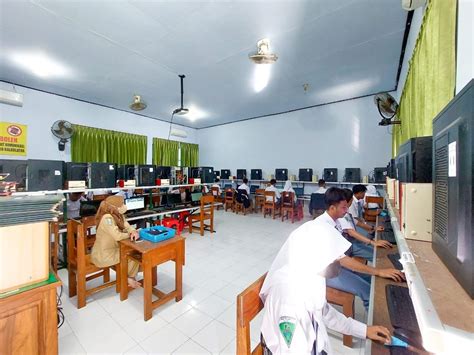 Pentingnya Lab Komputer Saat Implementasi Kurikulum Merdeka Belajar Smk Islam 1 Blitar