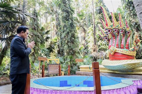 ‘ประยุทธ์ขอสิ่งศักดิ์สิทธิ์คำชะโนด ให้คนไทยรอดพ้นโควิด กั๊กตอบอยู่ครบเทอม