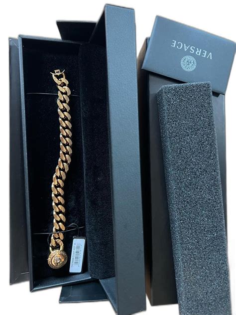 베르사체 팔찌 세컨웨어헬로마켓