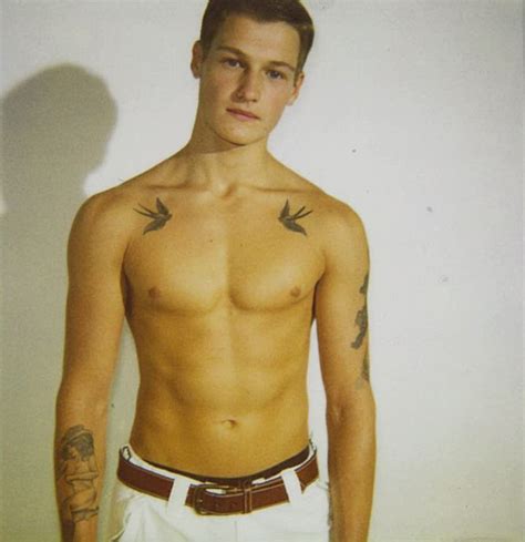 Polaroids Sam Lawson For Motw October 2010 Polaroids Digitals