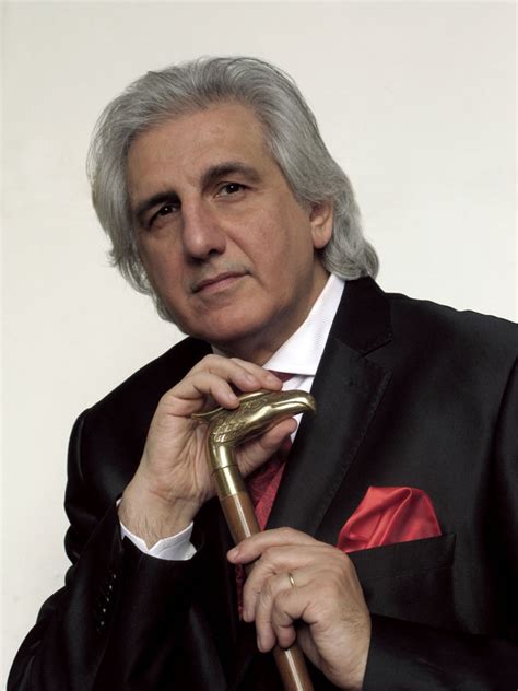 Daniel Salvatore Schiffer