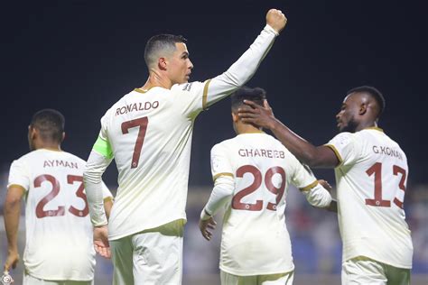Jurgen Klopp Admits Liverpool Will Face Tough Battle For Top Four