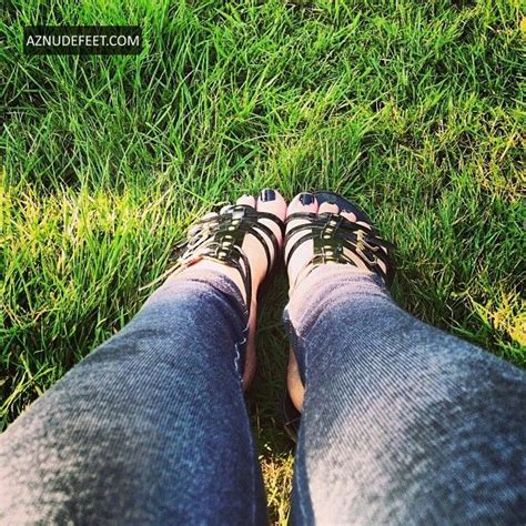 Alana Watson Feet Aznudefeet