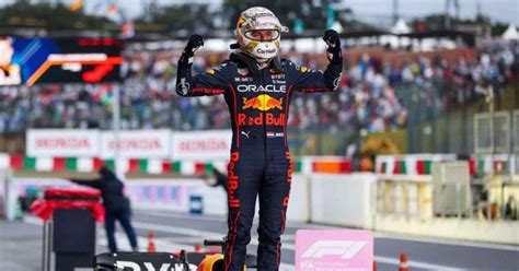 Red Bull S Max Verstappen Wins F World Championship In Japan