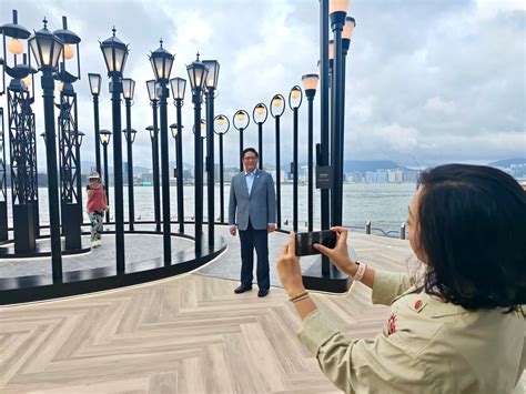 18區打卡點】灣仔海濱長廊復古街 民政及青年事務局 Home And Youth Affairs Bureau