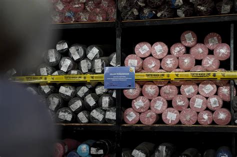 Mendag Pimpin Ekspose Produk Tekstil Ilegal Di Jakarta Kementerian