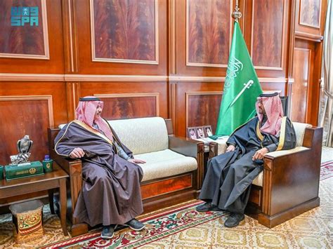 جريدة الرياض نائب أمير حائل يستقبل مدير عام الإدارة العامة للأحوال