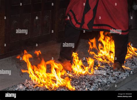 Running Hot Coals Hi Res Stock Photography And Images Alamy