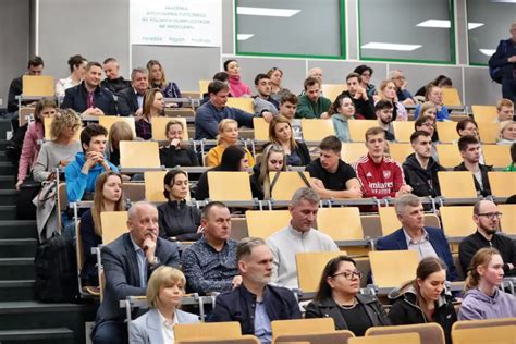 Spotkanie z prof Janem Miodkiem Akademia Wychowania Fizycznego im Polskich Olimpijczyków we