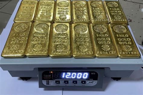 12 Kg Gold Worth Rs 5 38 Crore Seized By Mumbai Airport Customs