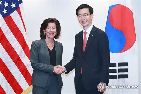 미국 상무부 장관 만난 방문규 장관 연합뉴스