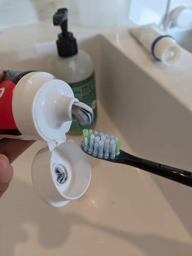Colgate Optic White Charcoal Toothpaste Review By Dentist Afterva